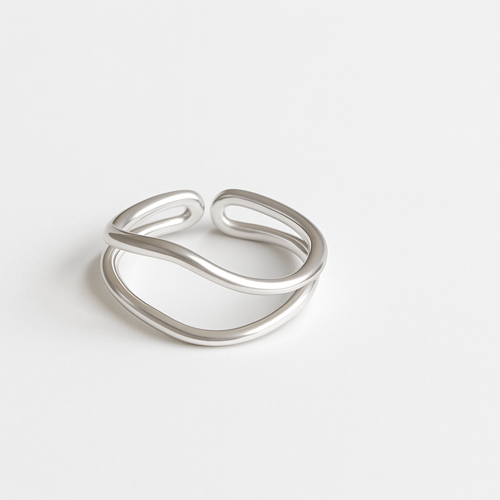 Alma Ring – Deliberately Plain